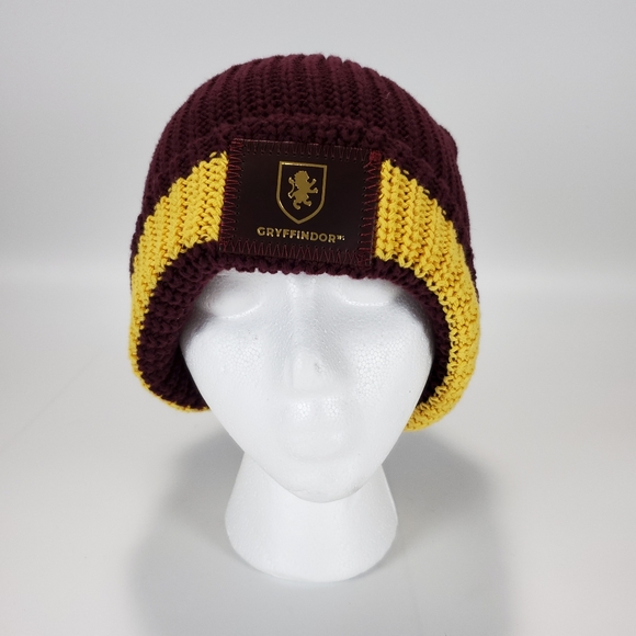 Love Your Melon | Accessories | Love Your Melon X Harry Potter Gryffindor Interchangable Pom ...